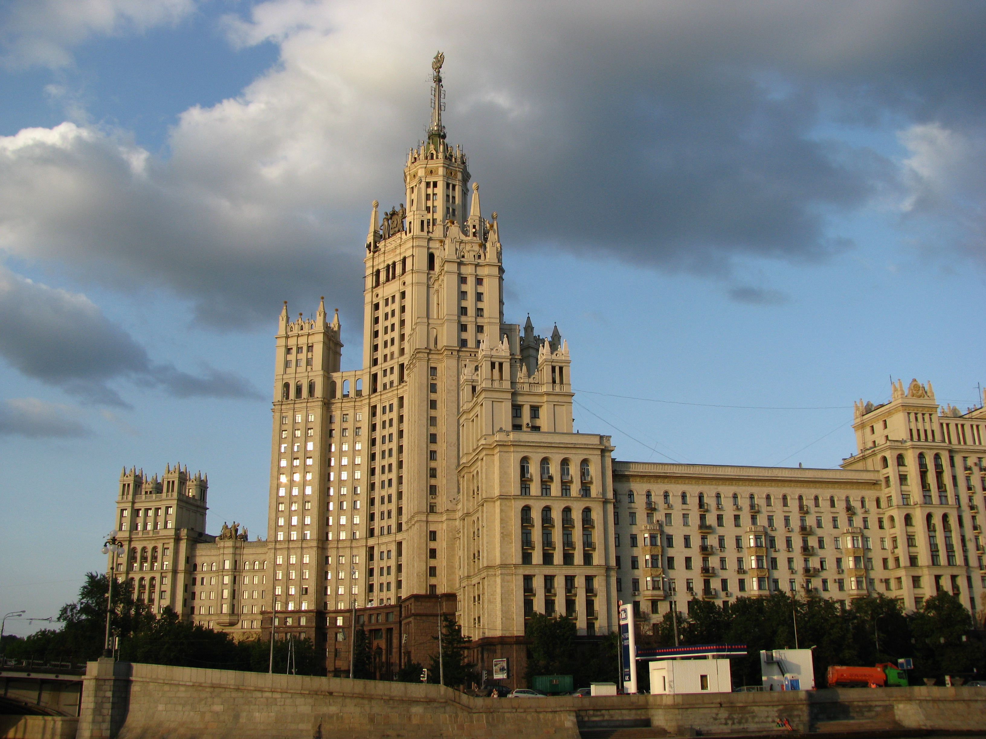 A trip on the River Moskva